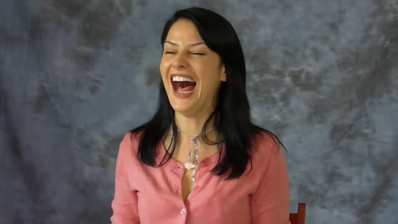 Barbara Grace Dior JULIA - YouTube