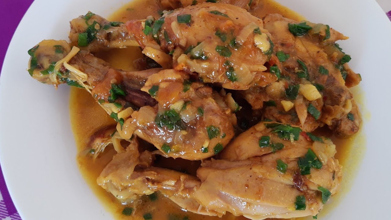 FRANGO COZIDO COM AÇAFRÃO RECEITA FÁCIL - YouTube