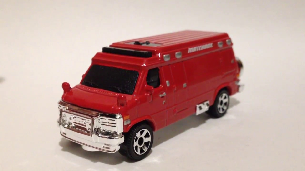 Matchbox '95 Custom Chevy Van (2017 F case) - YouTube