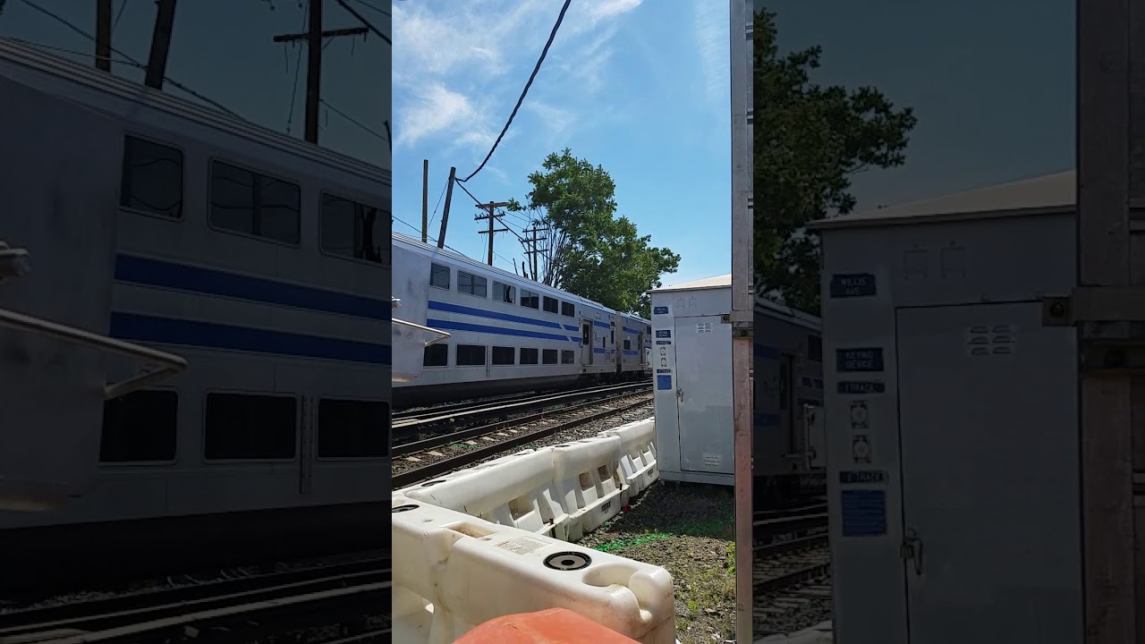 DM30AC #506 In Lead Of #2772 - YouTube