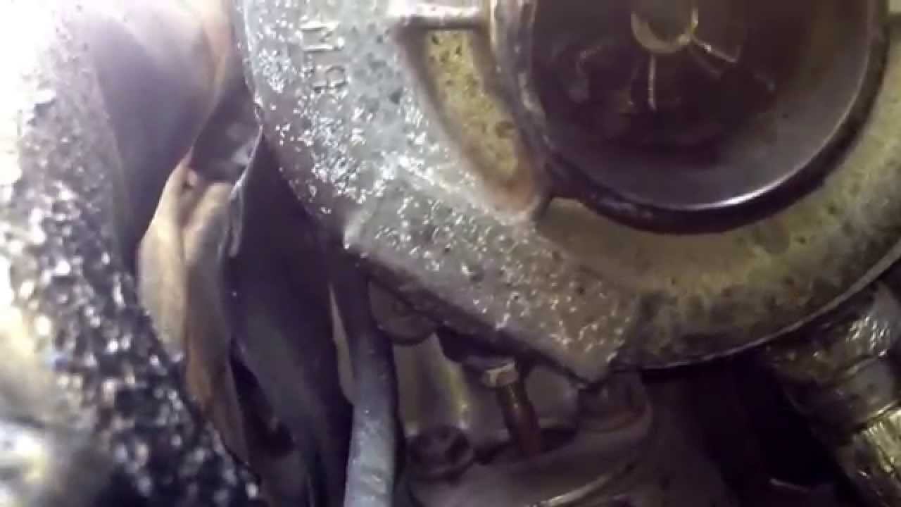broken turbo volvo s40 1.6d - YouTube