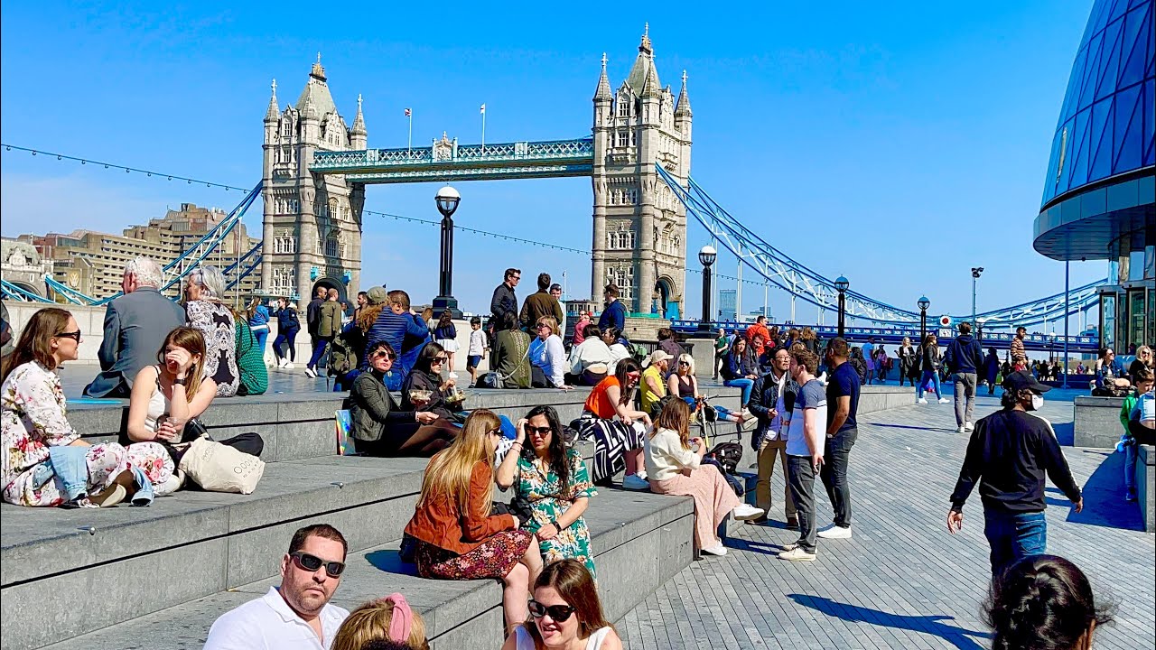 City of London 4K Walking Tour Around the City - YouTube