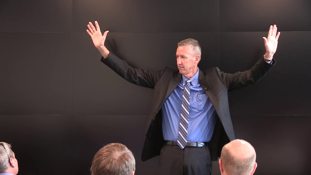 Dr Brett Seidle (SES) Lessons in Leadership - YouTube