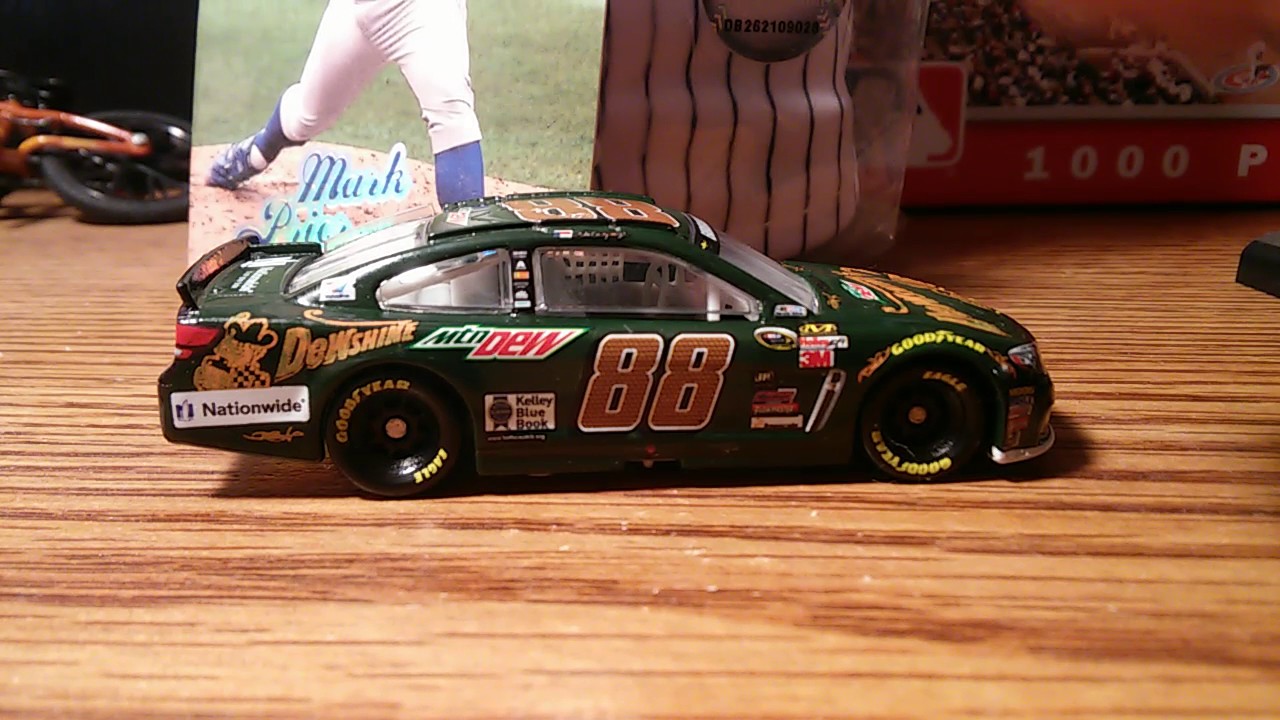Diecast Review Ep.1 - 2015 Dale Earnhardt Jr, Mtn Dew Dew Shine - YouTube