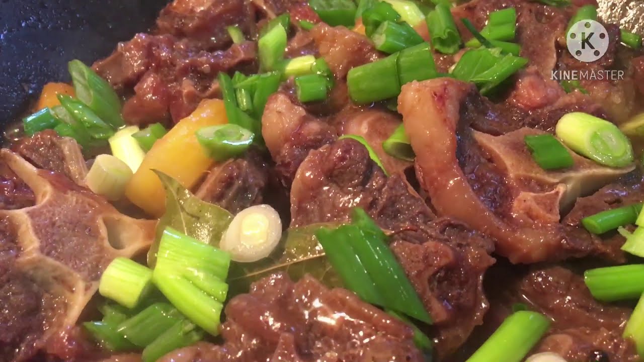 How to Cook Adobong Oxtail - YouTube