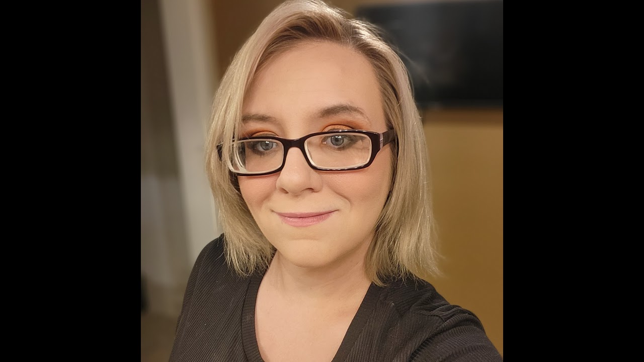 Amber Resendiz Live Stream - YouTube