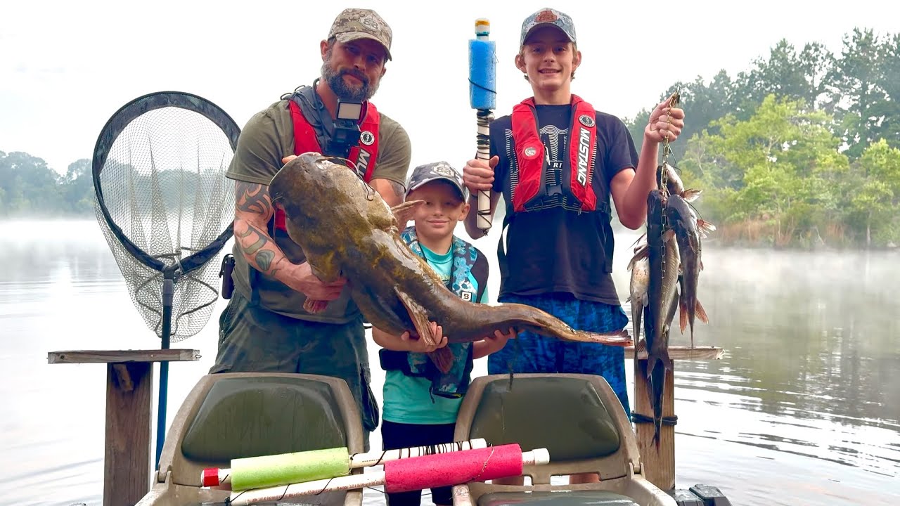 Triple action Catfishing With Live Bait ( Limb lines, Jug-Lines, Rod ...