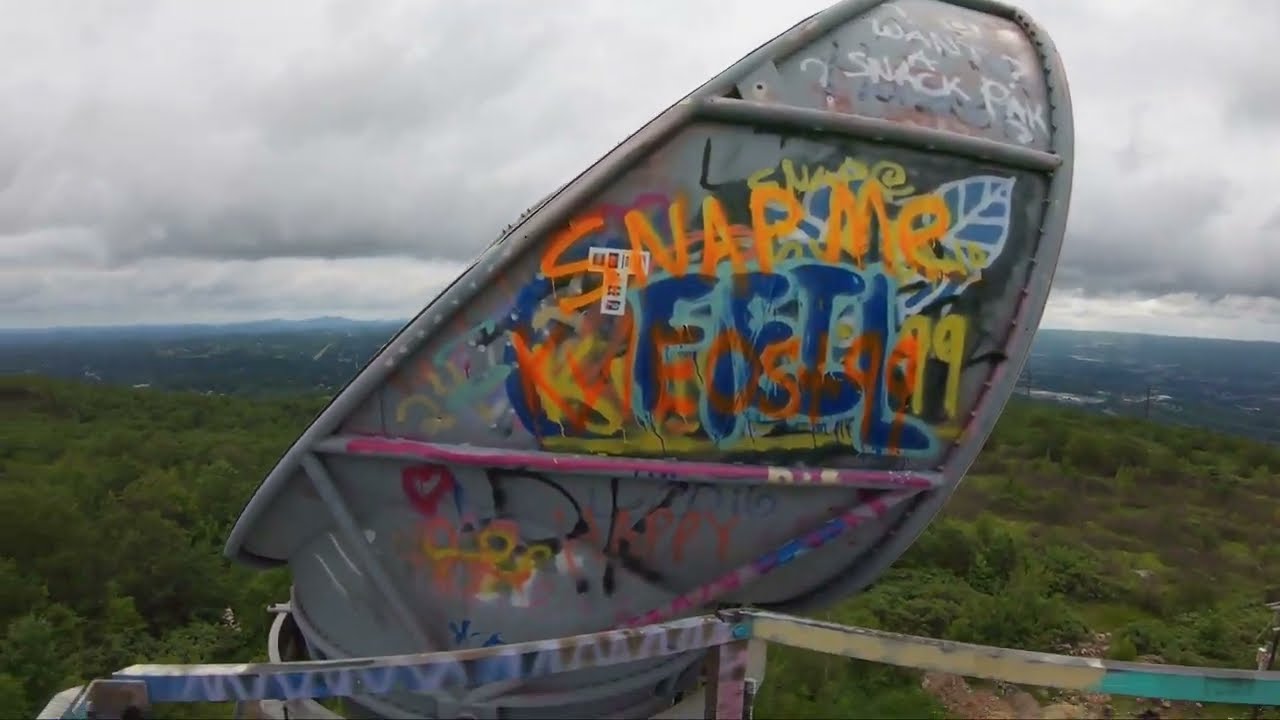 [63] New Look at the Historic Bell/AT&T Long Lines Tower - YouTube
