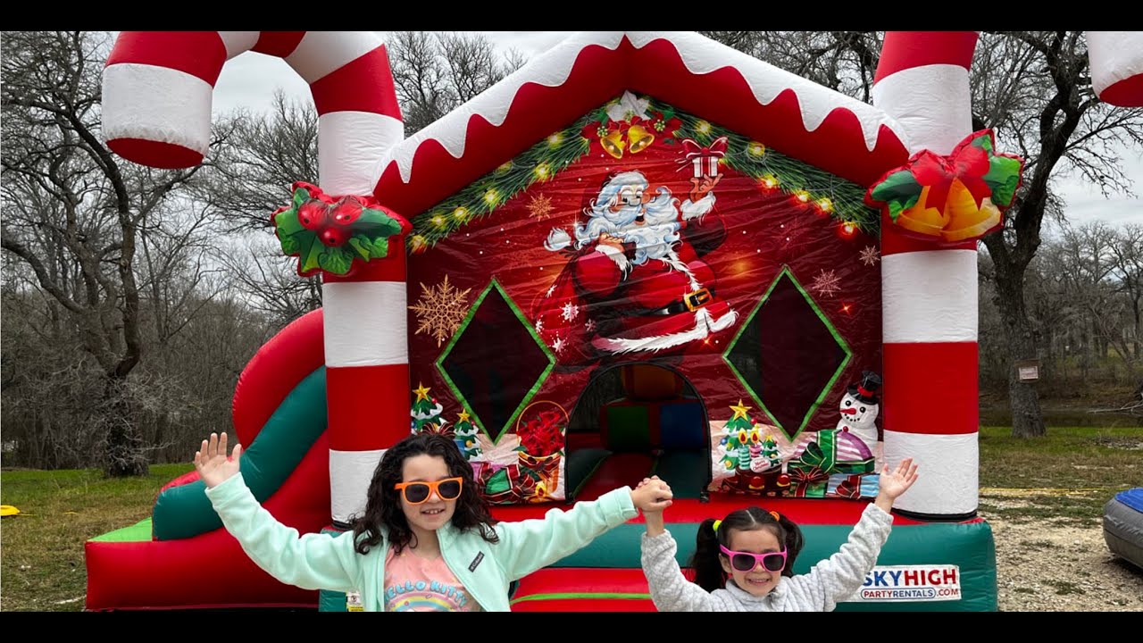 360° Video | Christmas Combo Bounce House Rentals | Sky High Party ...