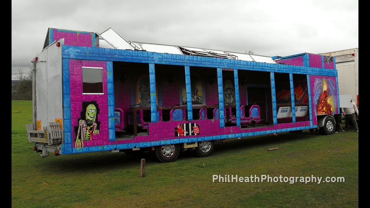 Fun Fair Pull On, Heath Common, Wakefield - 7th April 2012 (Part 3 of 6 ...