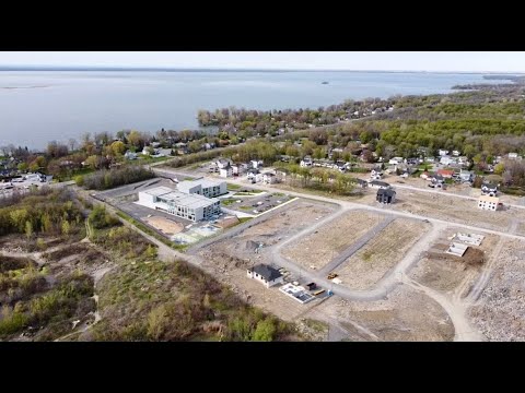 New construction project of single-family homes in Lery, QC. - YouTube