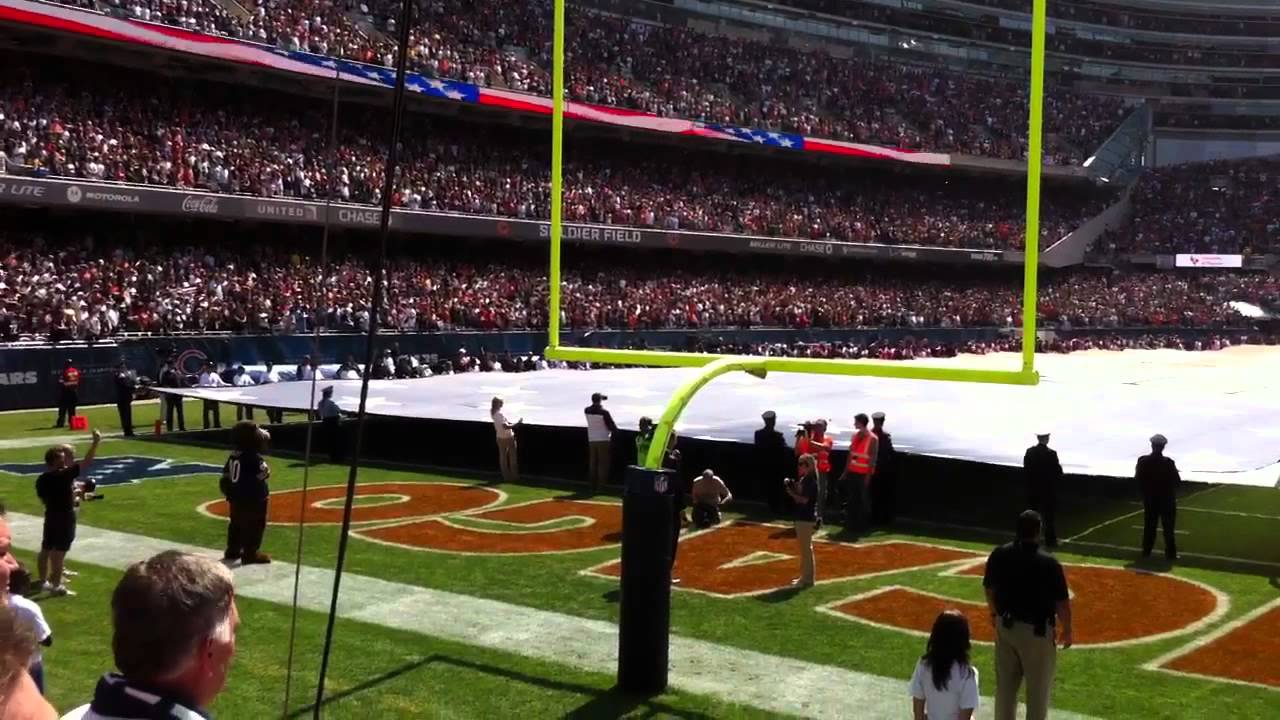 Soldier Field 9/11/11 Tribute - YouTube