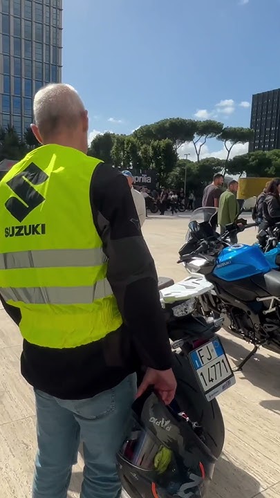 Eternalcity Motorcycleshow Roma Suzuki Demo Youtube