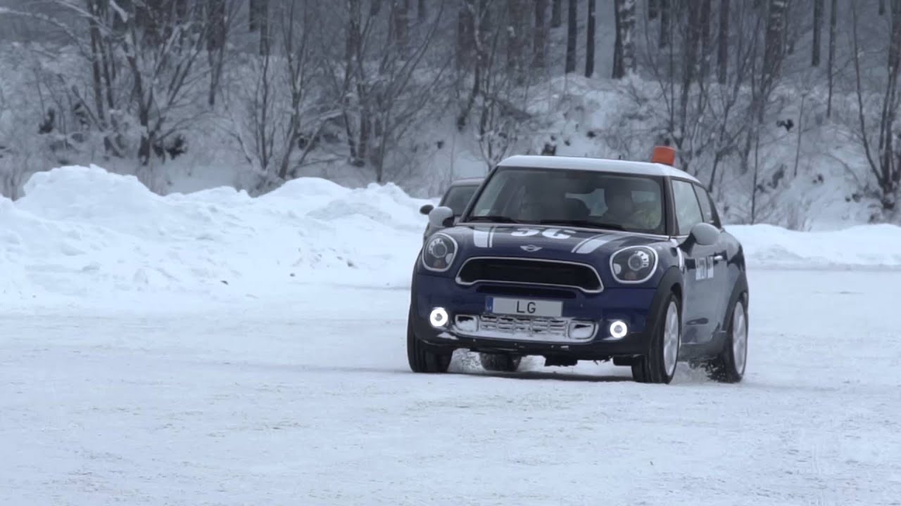 MINI WINTER DRIVING EXPERIENCE 2016. - YouTube
