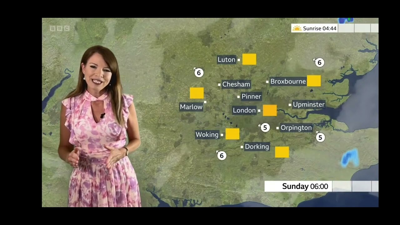 Poor Lizzie has lopsided front ! - YouTube