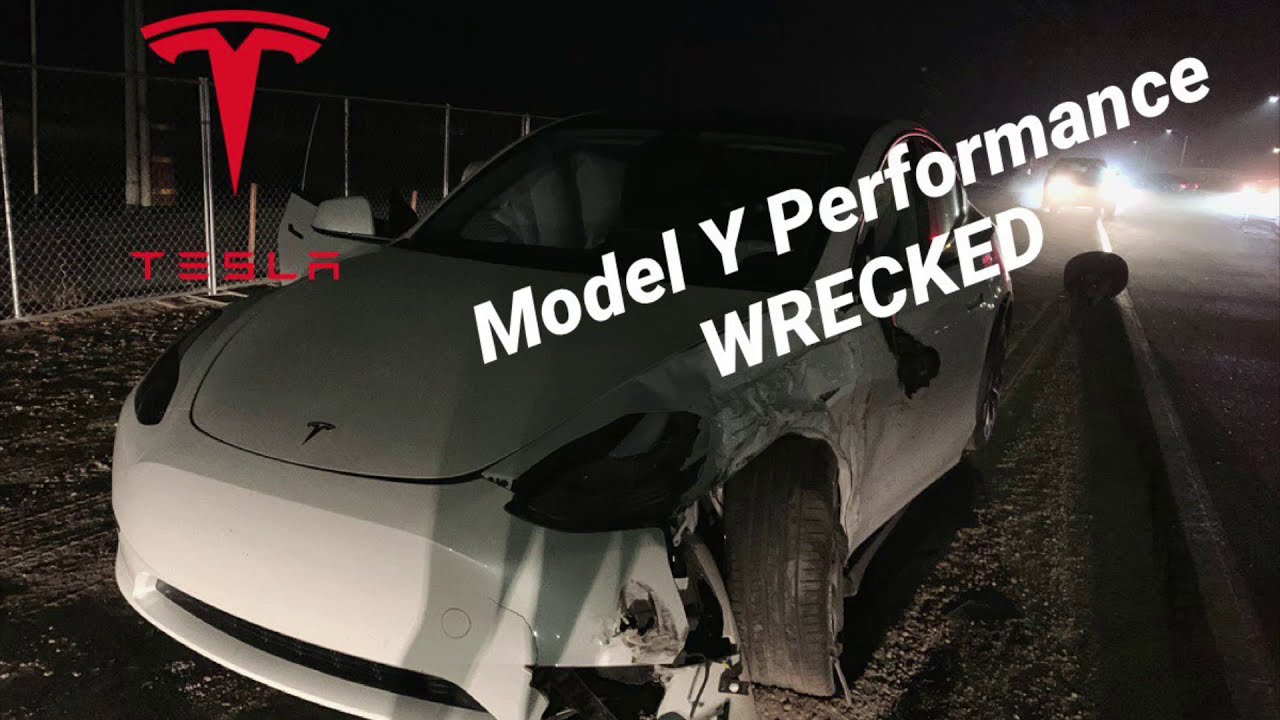 Tesla Model Y Performance - Car Crash Caught on TeslaCam - YouTube