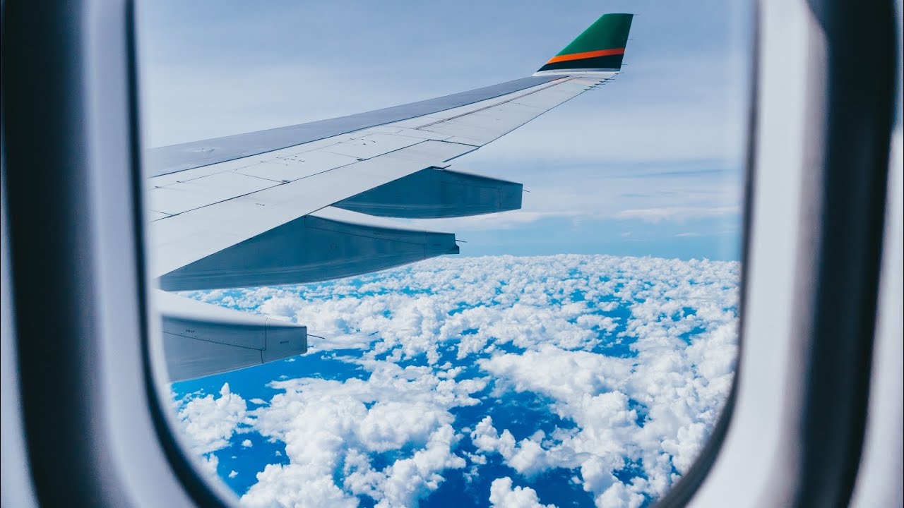 4K Short video \ Airplane window - YouTube