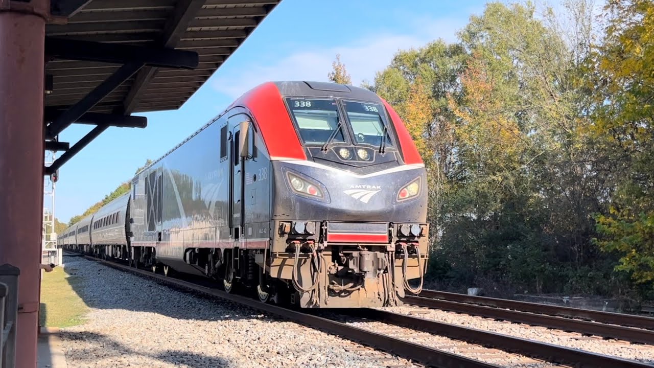 Amtrak 330 Stopped By Selma, NC - YouTube