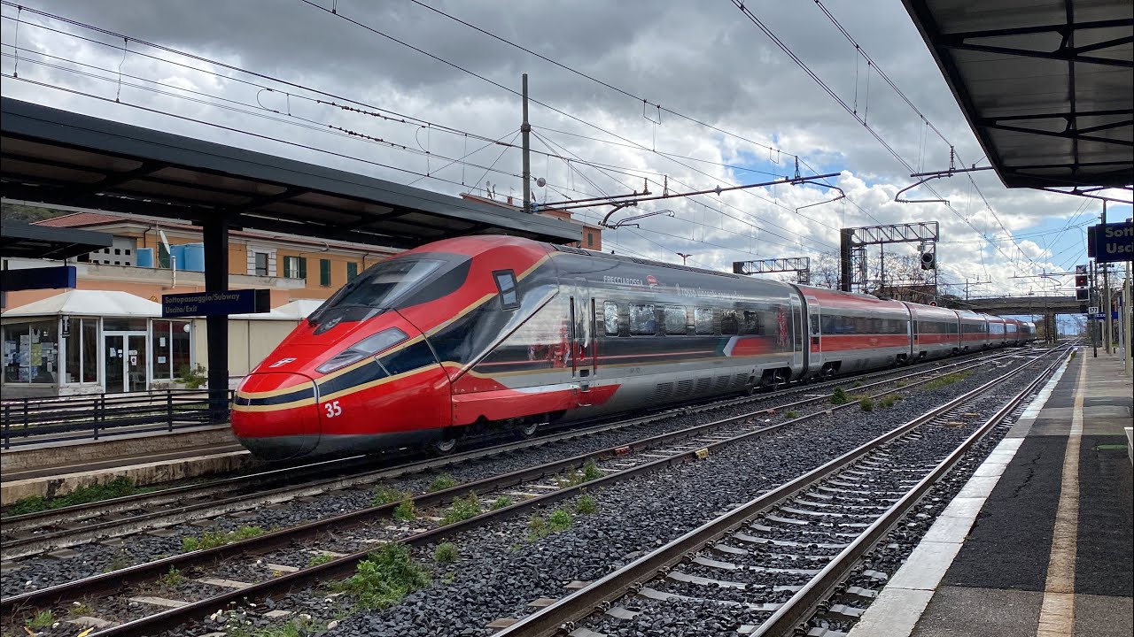Il Frecciarossa 1000 livrea Ducati in tutto il suo splendore! - YouTube