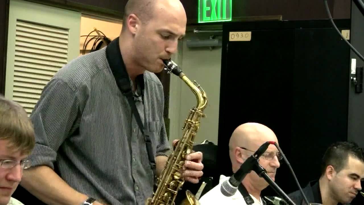Black Nile - Alto Solo - The Stephen Guerra Big Band - YouTube