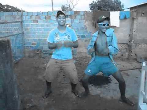A Dança da Novinha...
