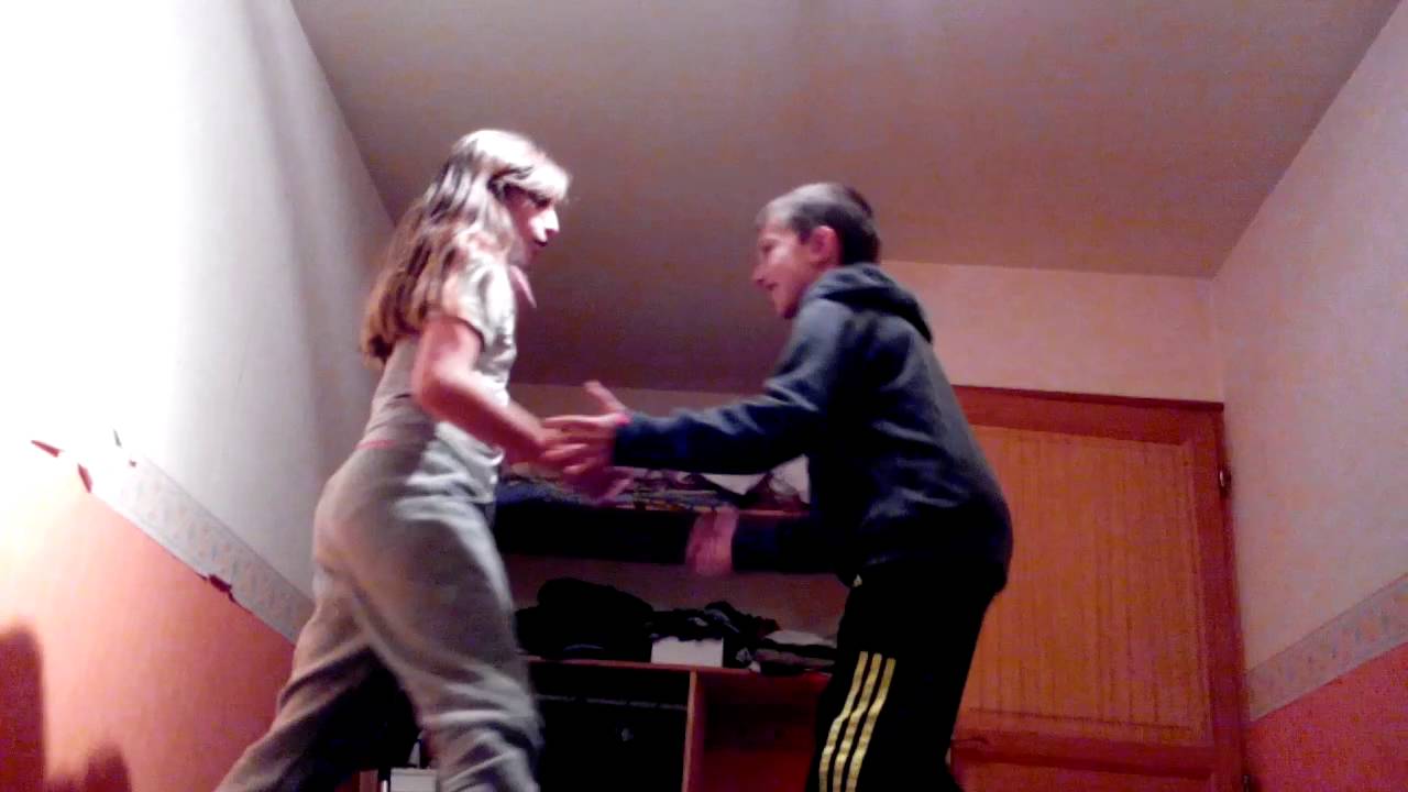 Fille VS Garçon désolé pour la duré - YouTube