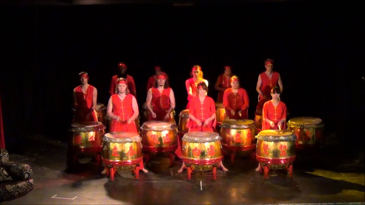 24 Festival Drums - Embrace the Race and Indulge the Arabian Taste ...