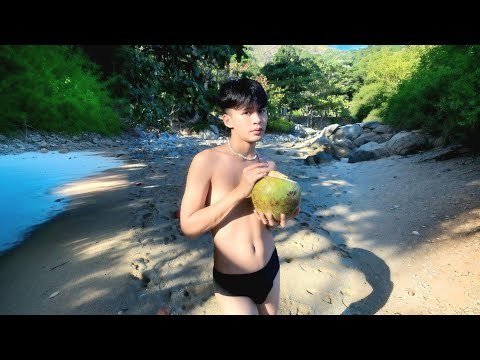 Pretty Gorgeous Young Model Boy | TEE