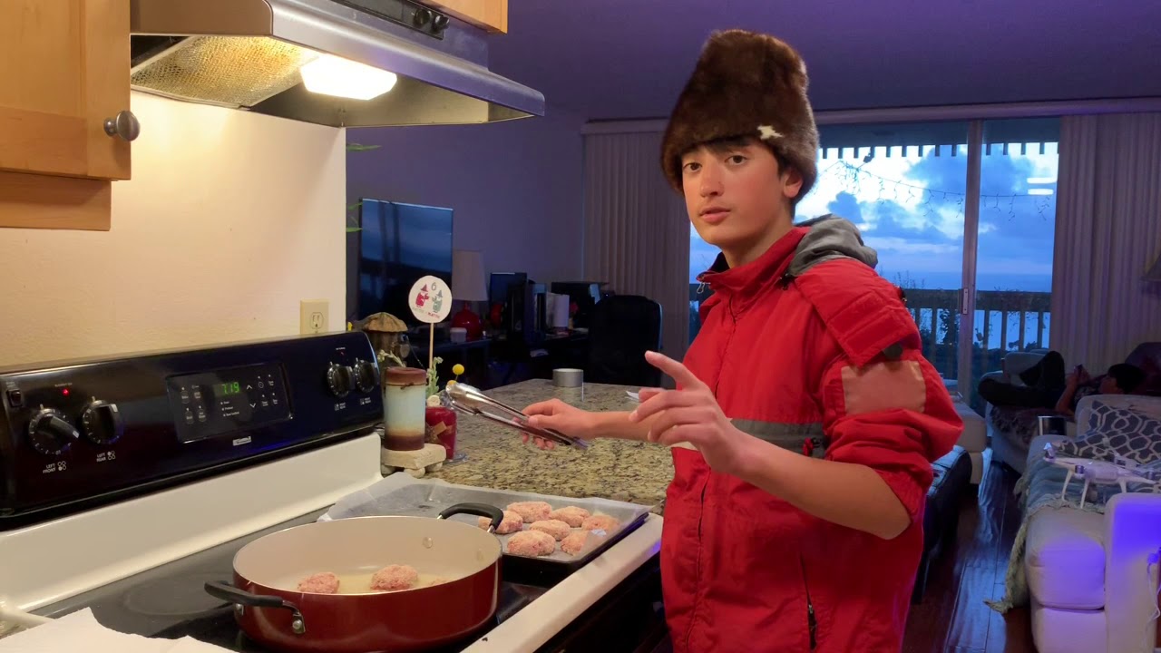 Russian Cooking show (Kotleti) - YouTube