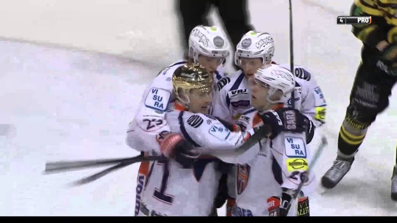 Patrik Laine first hat-trick! - YouTube