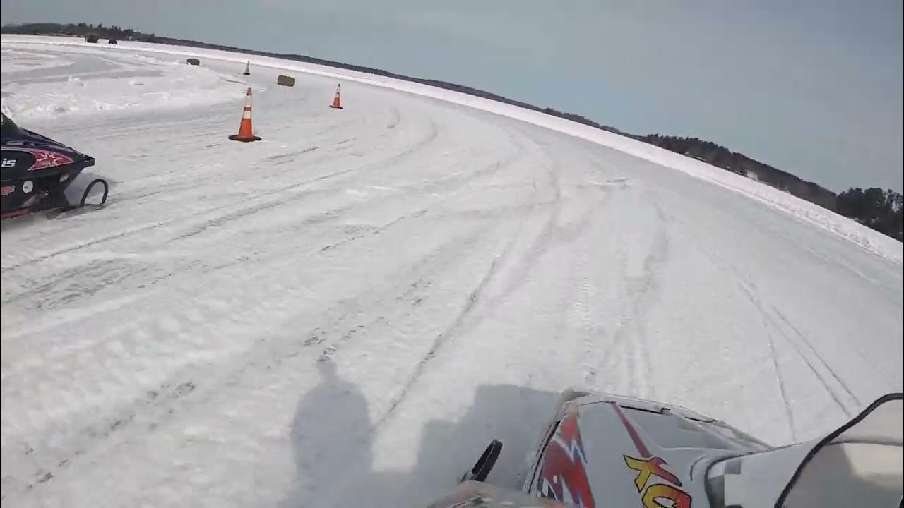 Dave White Unity Ice Oval 500 - YouTube