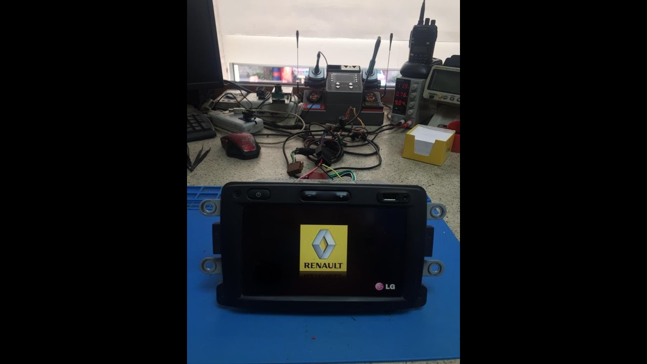 Kargoyla gelen Renault clıo4 lg medinav multimedya logoda kalıyor ...