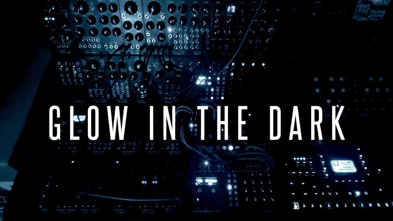 NVSBL HMN - GLOW IN THE DARK / LIVE TECHNO JAM / ERICASYNTHS / LXR DRUM ...