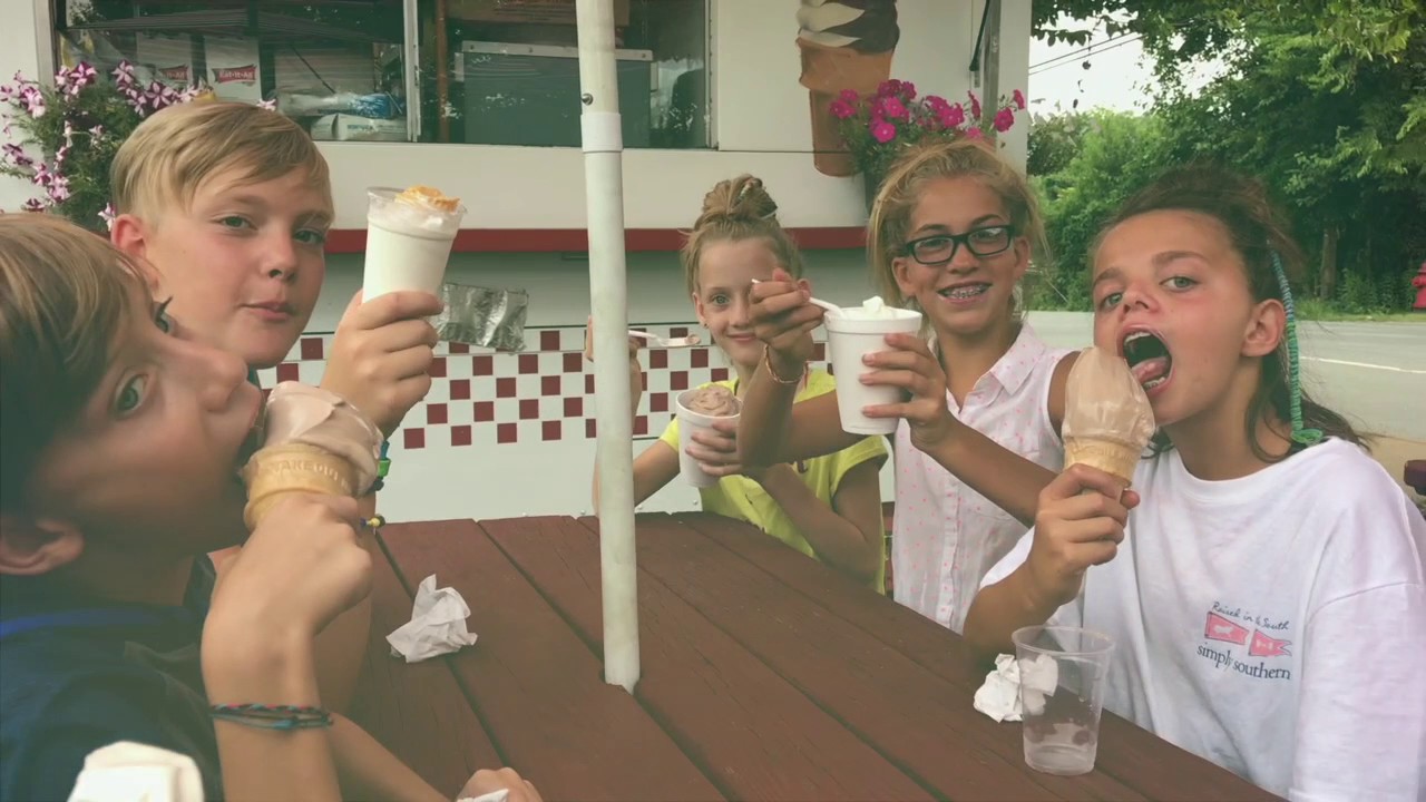 Kids' Feet Week 2017 - YouTube