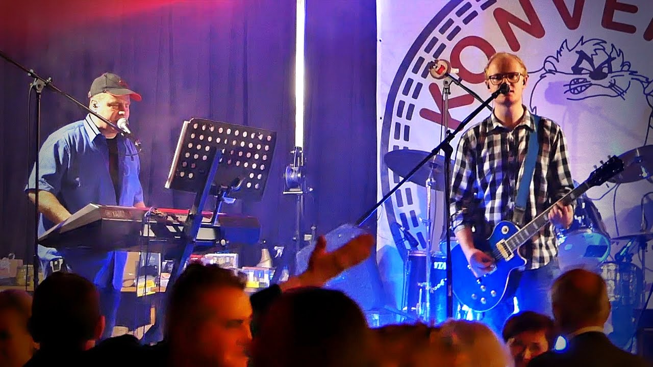 Konverze Band - Špinavý záda (Jasná Páka cover) - YouTube