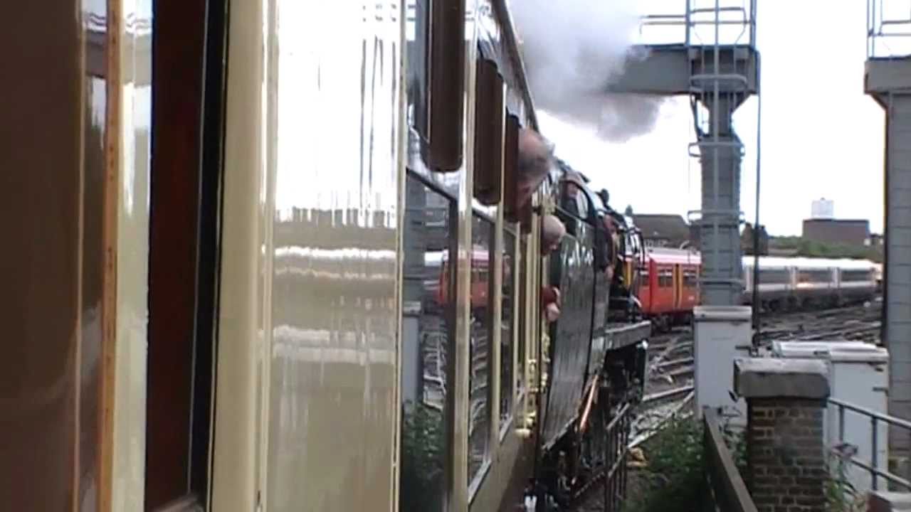 35028 Clan Line on the blackmore vale express (part 1) 16/07/2011 - YouTube