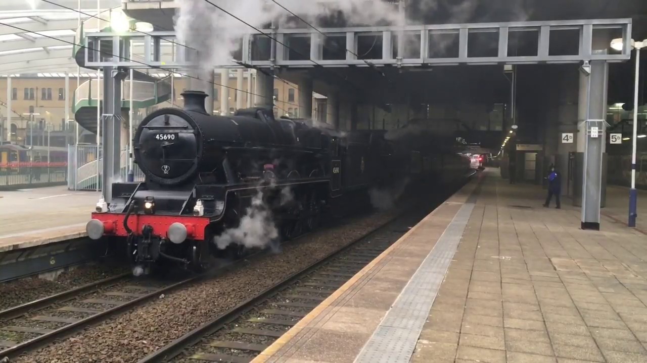 LMS 5MT 45157 & 6P 45690 on "The High Peak Explorer" at Manchester ...
