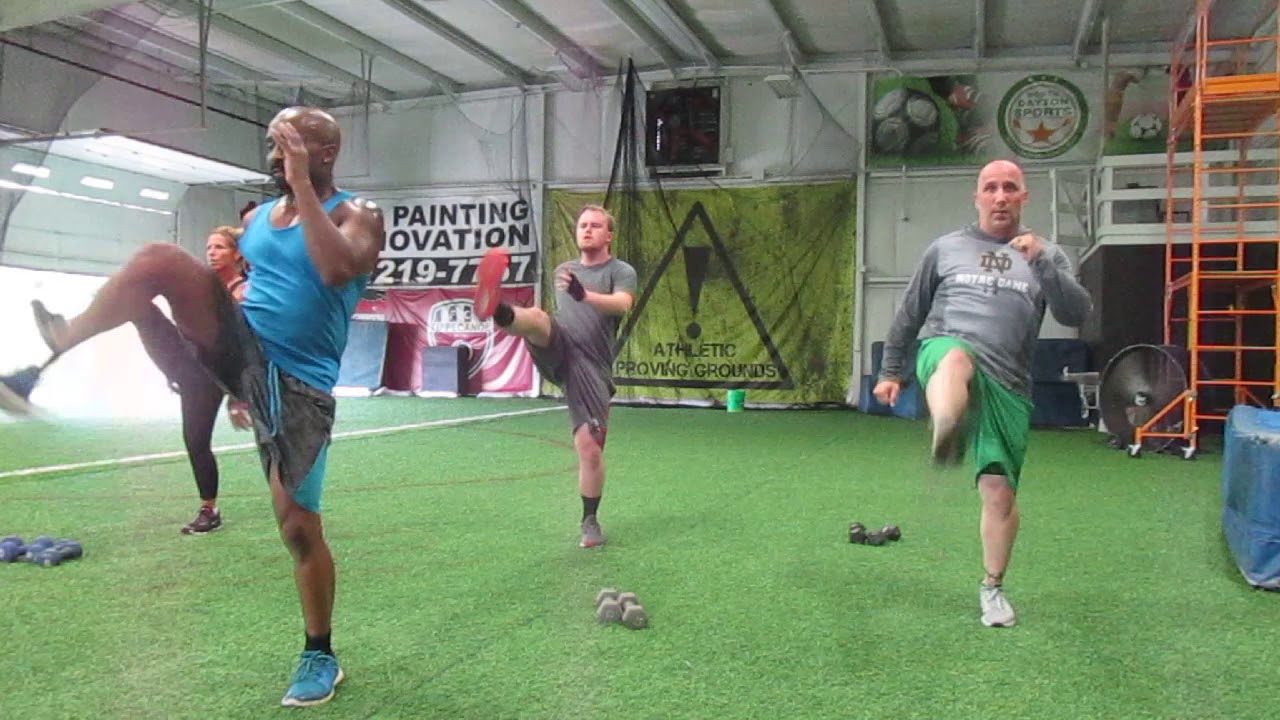 LIZZO!!FITNESS LEG WORKOUT!!!LIZZO WEEK AT WILLITARY! - YouTube