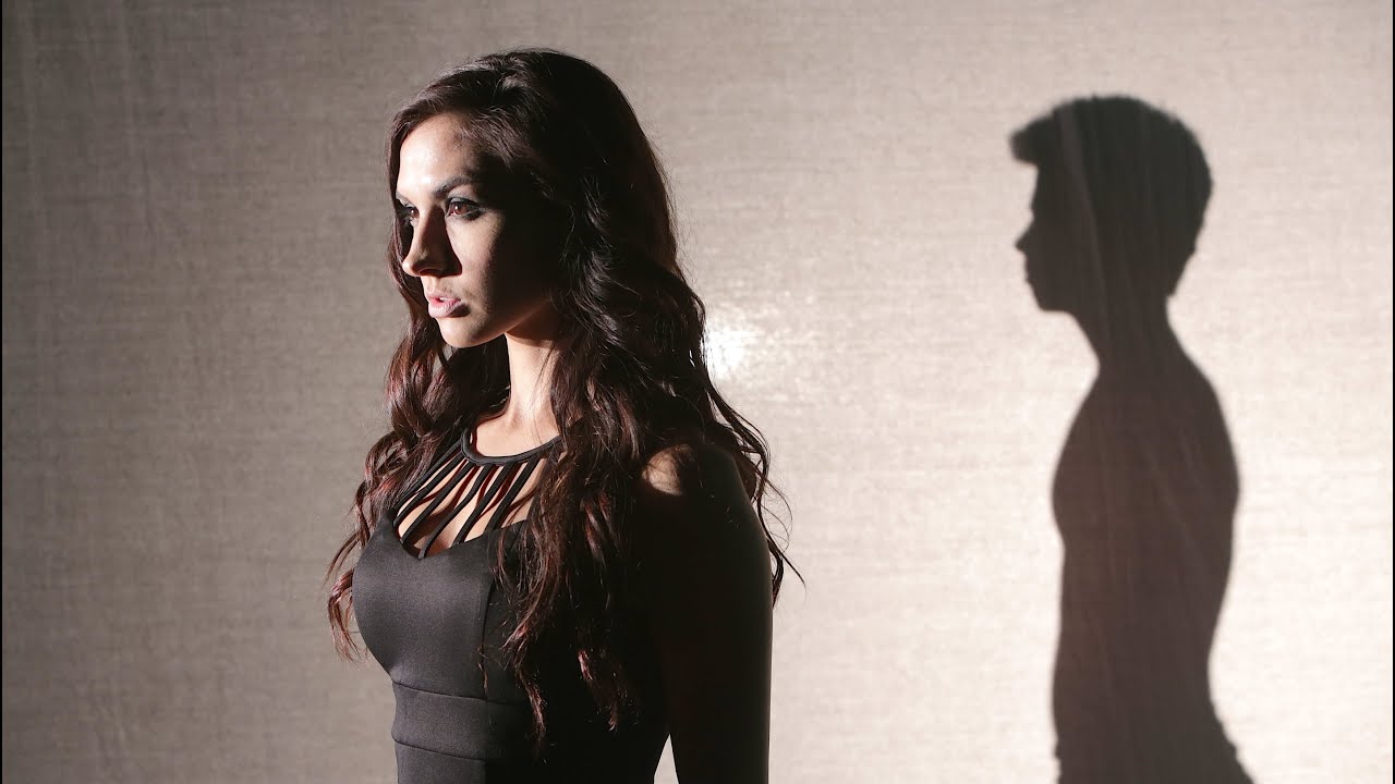 BriaAndChrissy- Give Me A Reason ft. DJ Jon Nguyen - YouTube