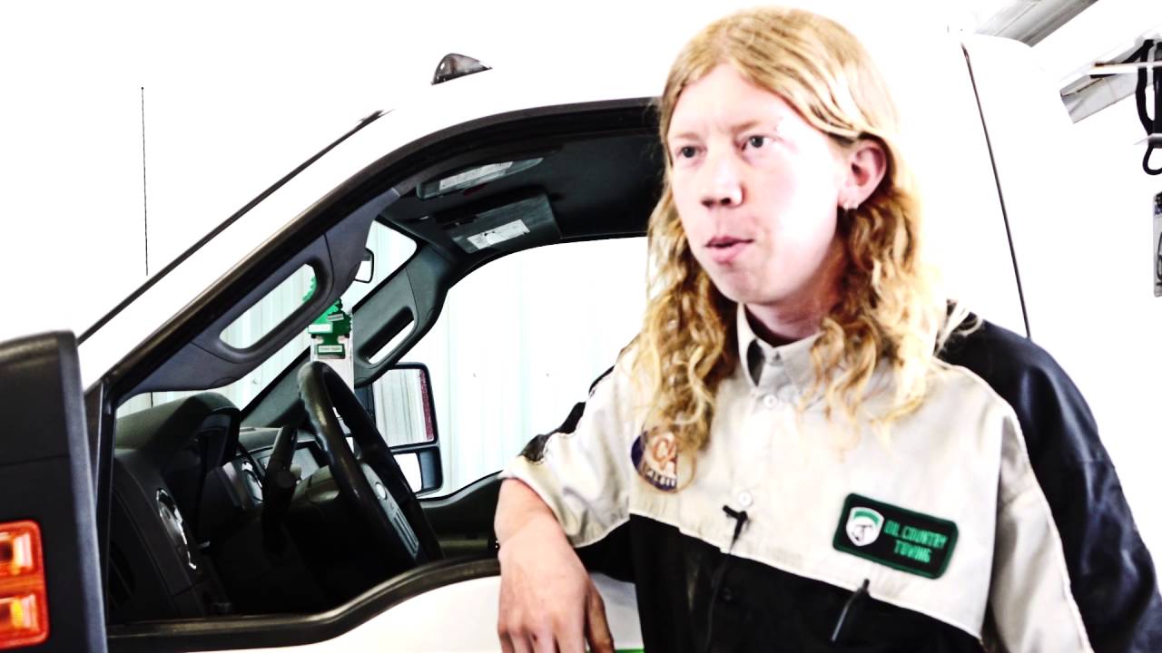 AMA Towing Service Provider of the Year Leduc - YouTube