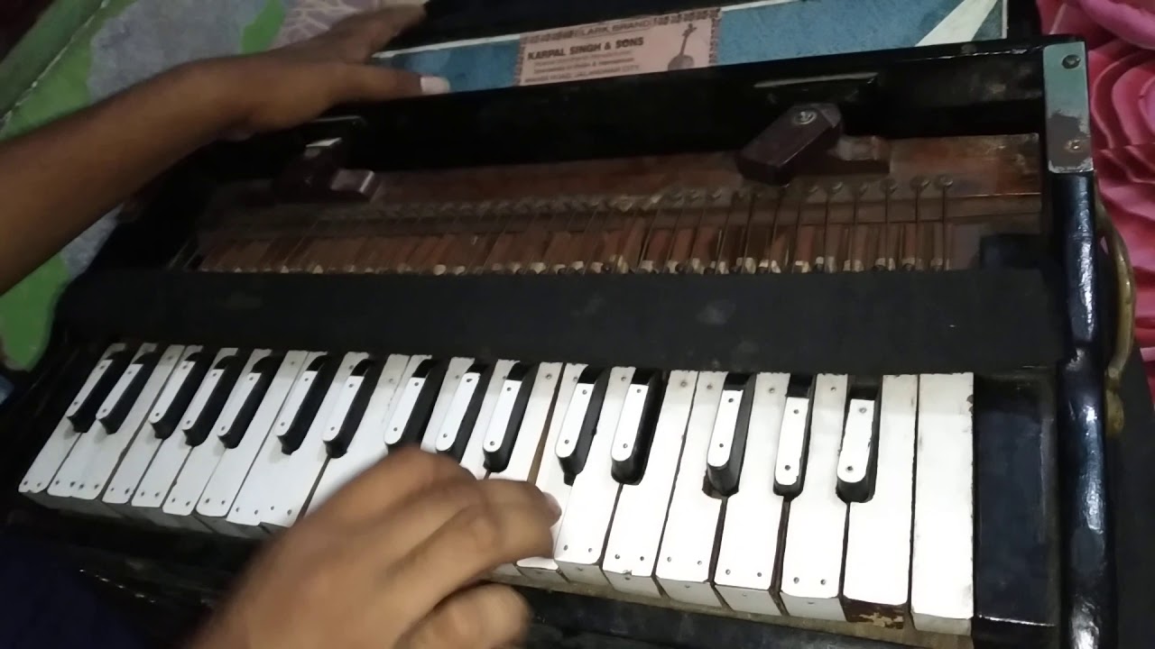 German jubilate bass mail harmonium melody voice - YouTube