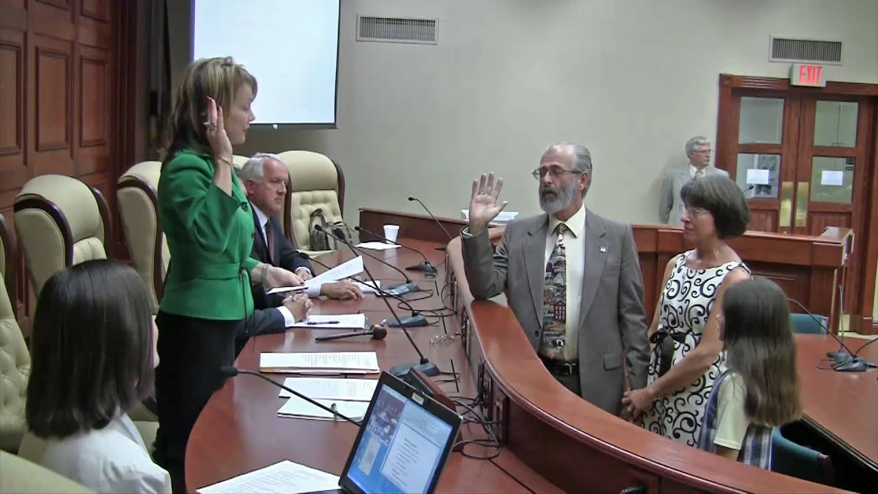 Brian Heady is sworn in and makes first comments - YouTube