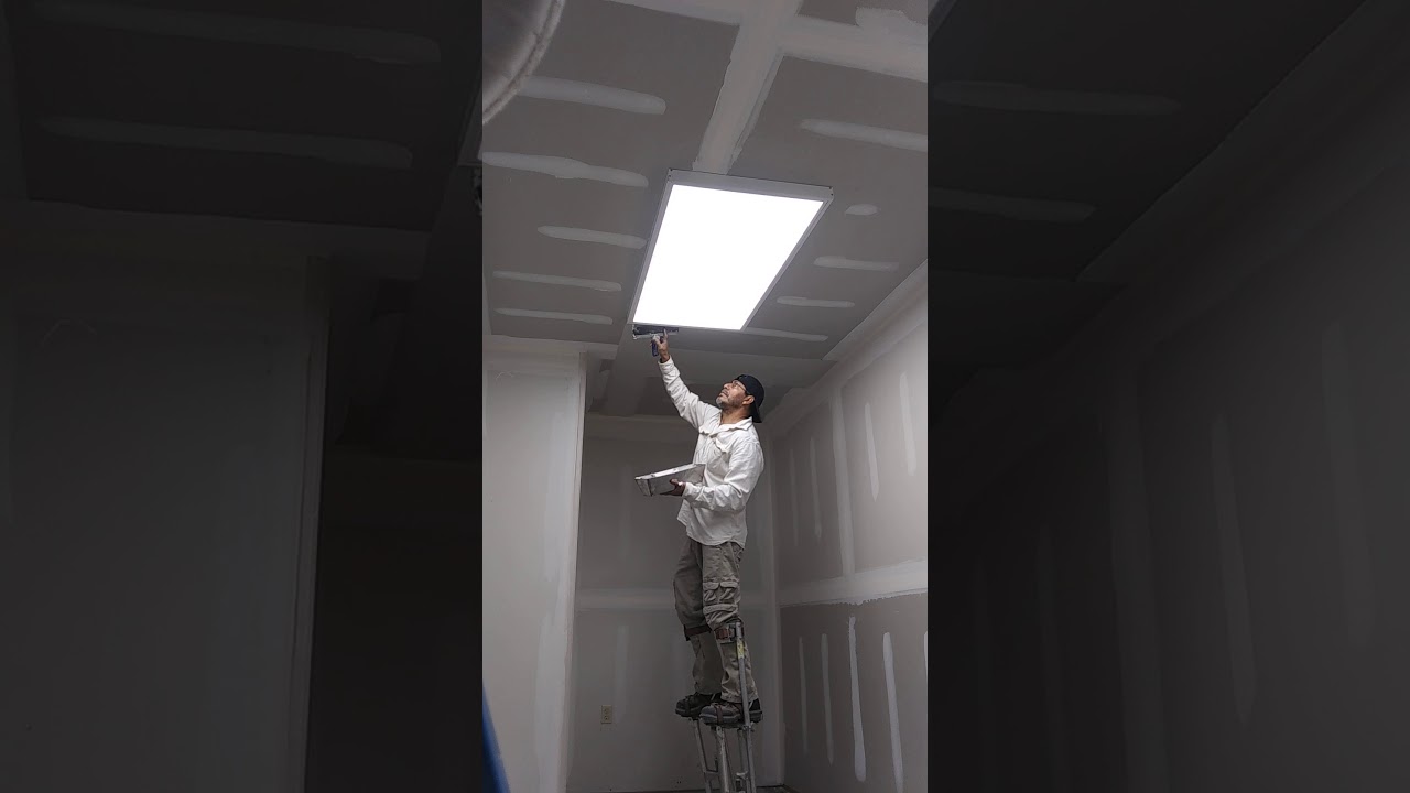 Tape & float the celling - YouTube