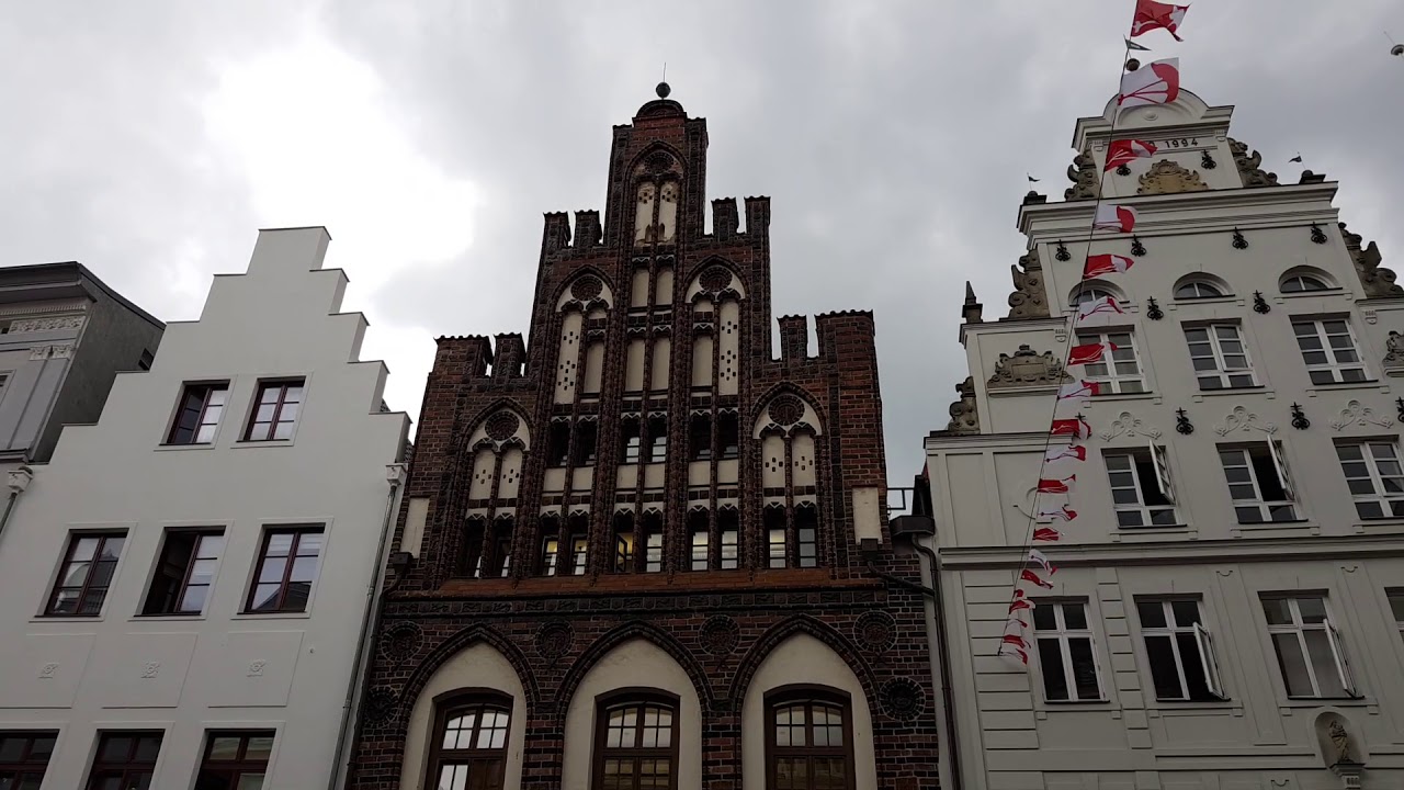Rostock mit Heiligen-Geist-Kirche und St.-Marien-Kirche - YouTube