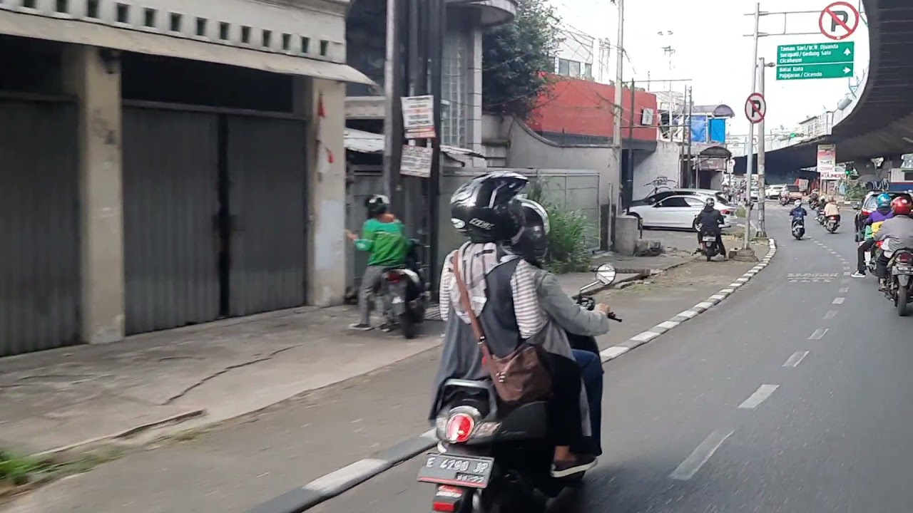 Bandung tahun 1990 - 2021 - YouTube