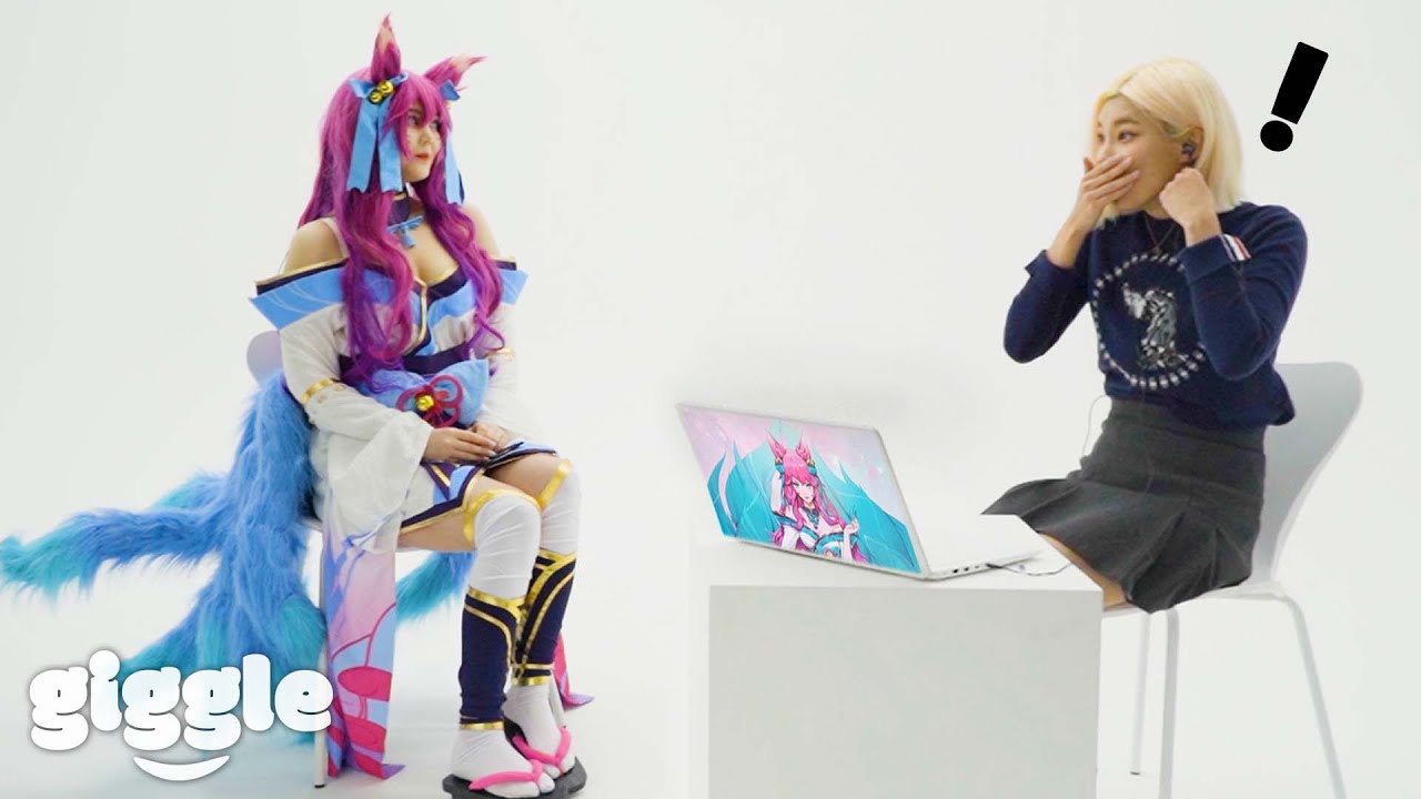 Real Character Appears While Watching Anime! - YouTube