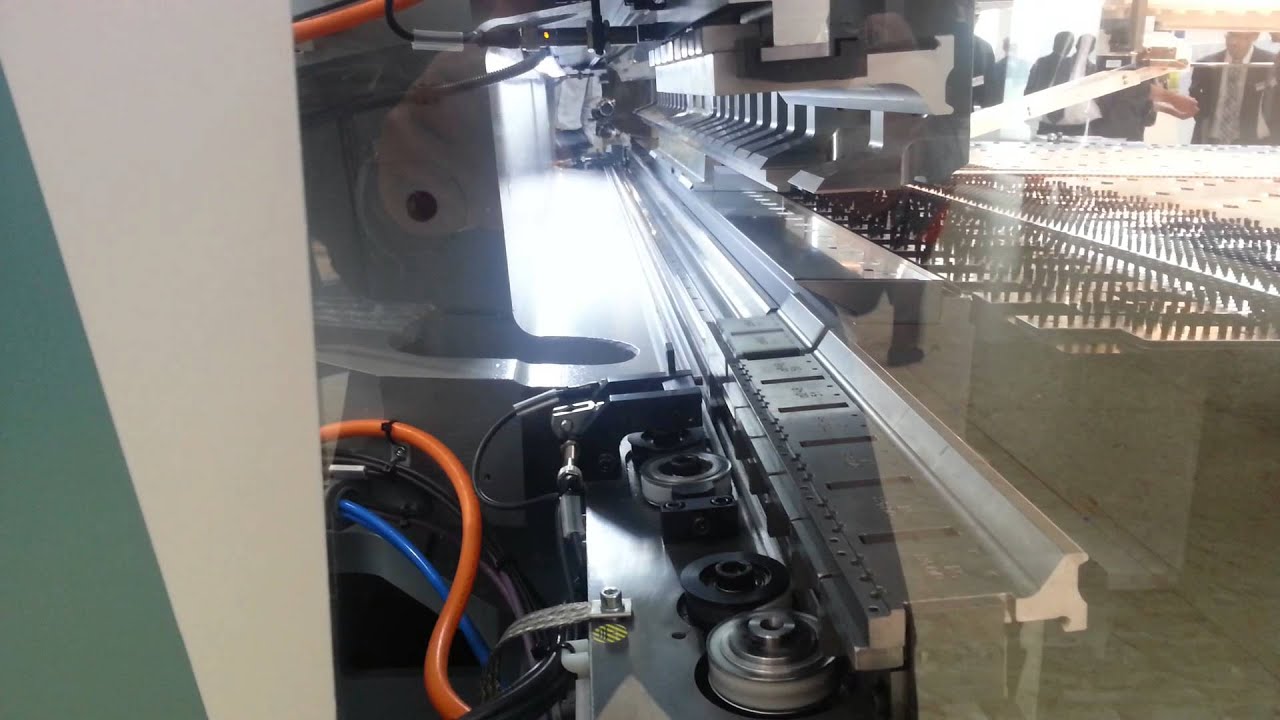 Panel Bender bending narrow channels - YouTube