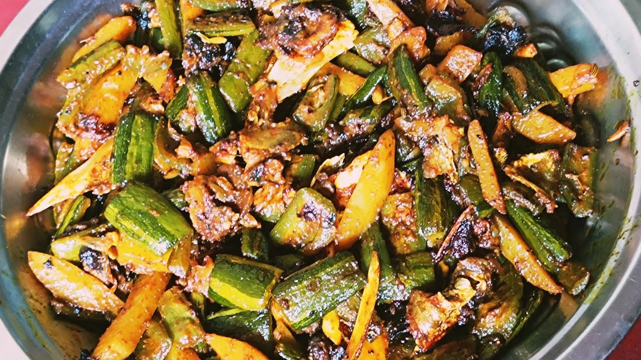 চিচিঙ্গা আলু চচ্চড়ি ভাত পাতে শুরুটা জমে যাবে l Chichinga Chorchori l ...