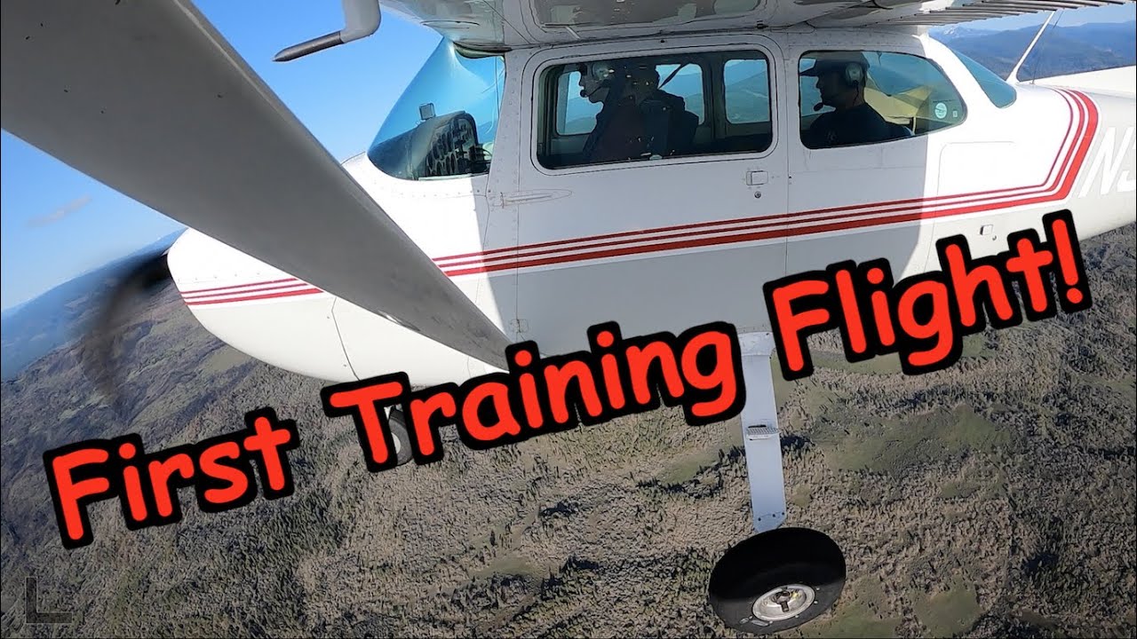 MY FIRST Flight Lesson! - YouTube