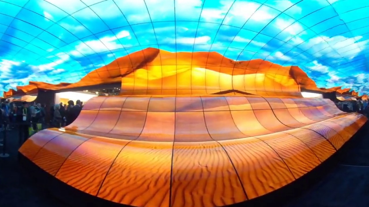 LG curved display show (360 Cam & 4K) - YouTube